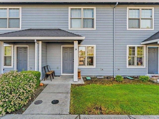 450 Midway Rd Unit 34, Medford, OR 97501