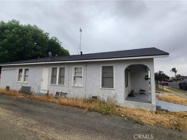 450 N 6th