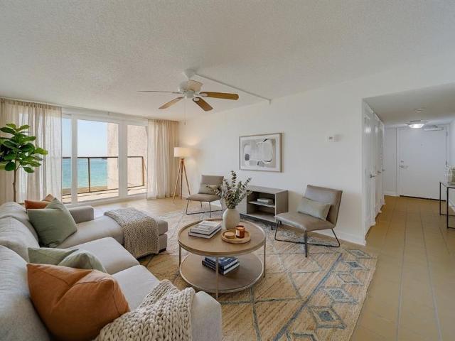 450 S Gulfview Blvd, Unit 208, Clearwater Beach, FL 33767 | MLS #TB8486