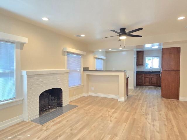 450 S. Shoreline Blvd 2 Bedroom Apartment for Rent at 450 S Shoreline Blvd, Mountain View, CA 94041 Shoreline West