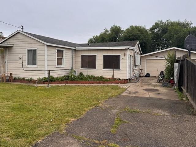450 Shilling Ave, Lathrop, CA 95330