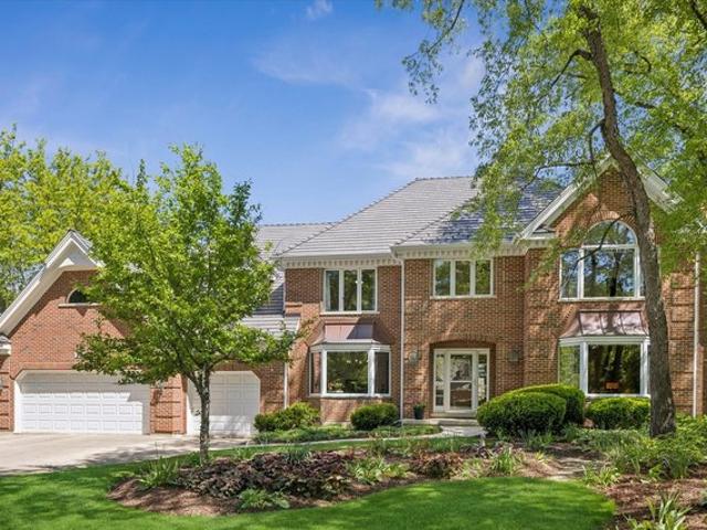 450 Stagecoach Run, Glen Ellyn, IL 60137