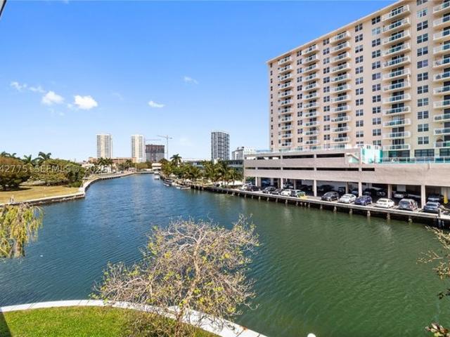 450 Paradise Isle Blvd Apt 302, Hallandale Beach, FL 33009