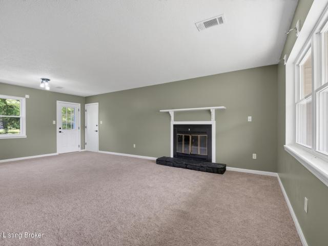 450 Pearman Ave