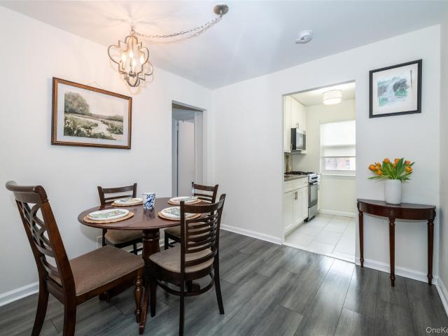 450 Pelham Rd, Unit 3H, New Rochelle, NY 10805 | MLS #976440