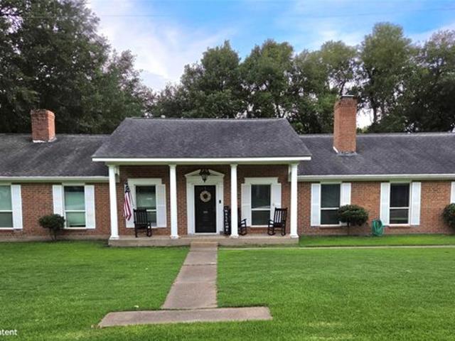 450 Pennington St, Lovelady, TX 75851