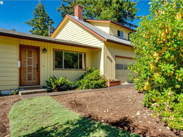 450 W 28TH AVE
