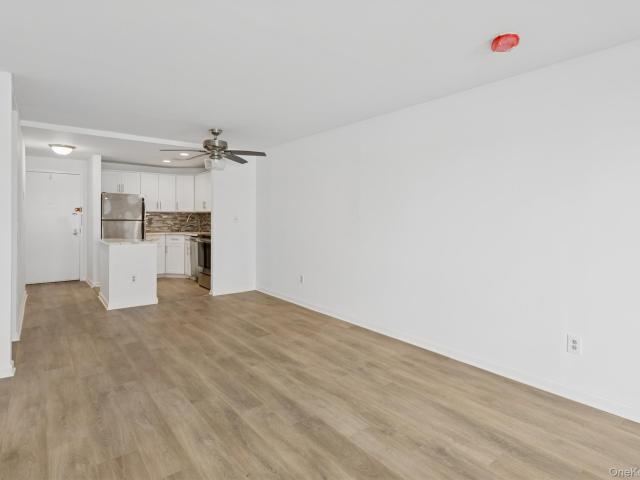 450 W Broadway 1A