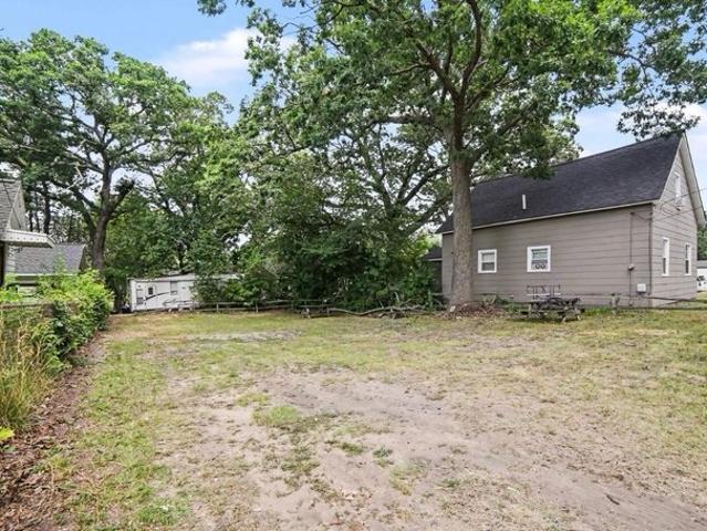 450 W Southern Ave, Muskegon, MI 49441