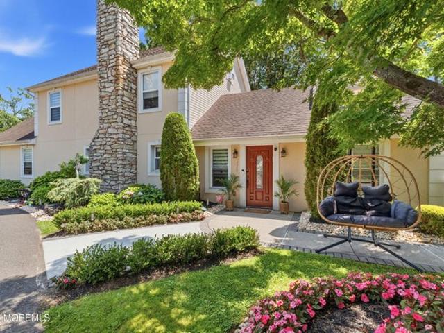 450 Wall St, Eatontown, NJ 07724