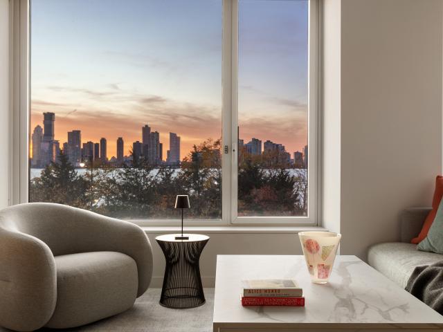 450 Washington Street, Unit 308
