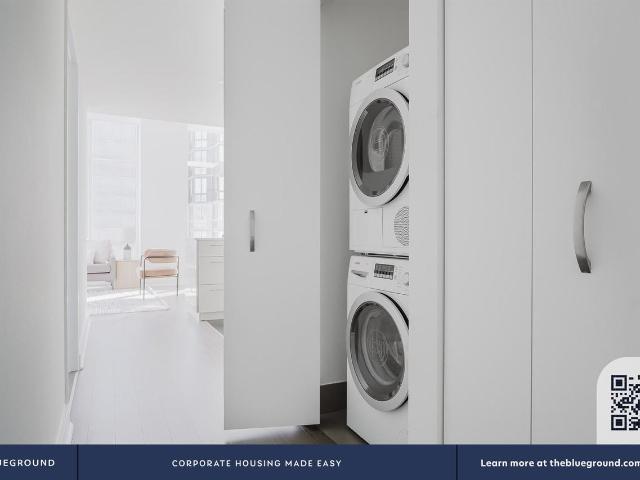 450 West 42nd Street 1 Bedroom Apartment for Rent at 450 W 42nd St #1693, New York, NY 10036 Hell's Kitchen