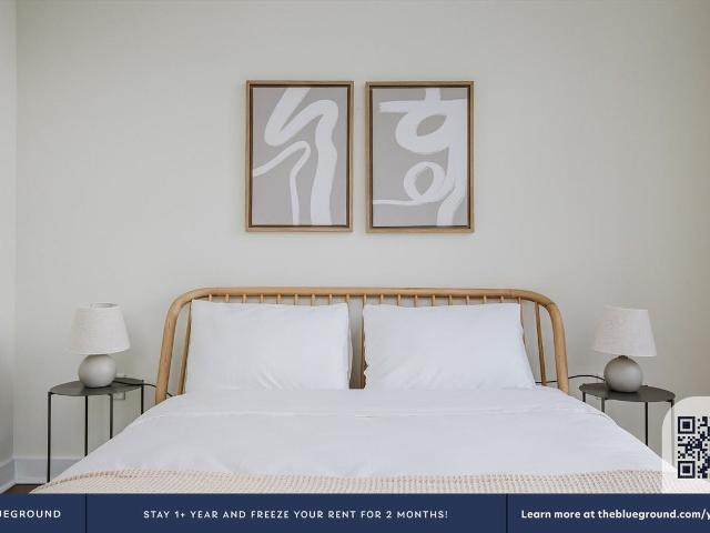 450 West 42nd Street 1 Bedroom Apartment for Rent at 450 W 42nd St #1693, New York, NY 10036 Hell's Kitchen