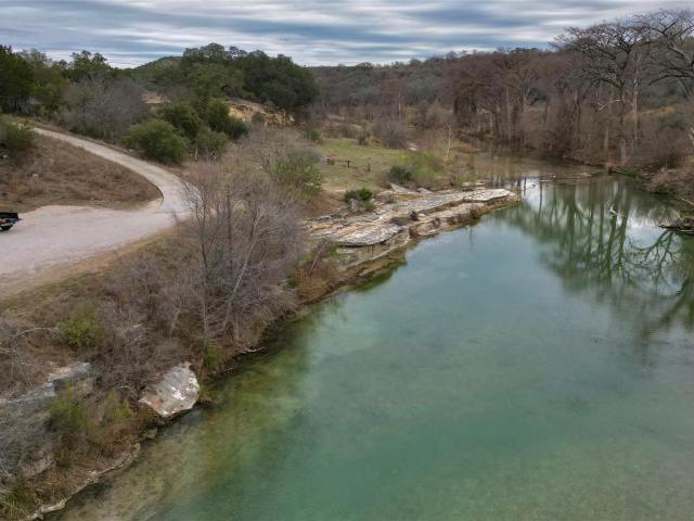 450 Windmill Oaks Dr
