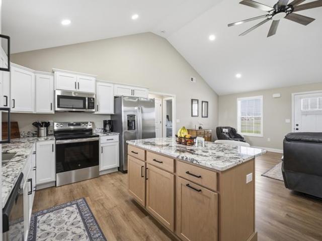 450 Wyldwood Way, Berea, KY 40403