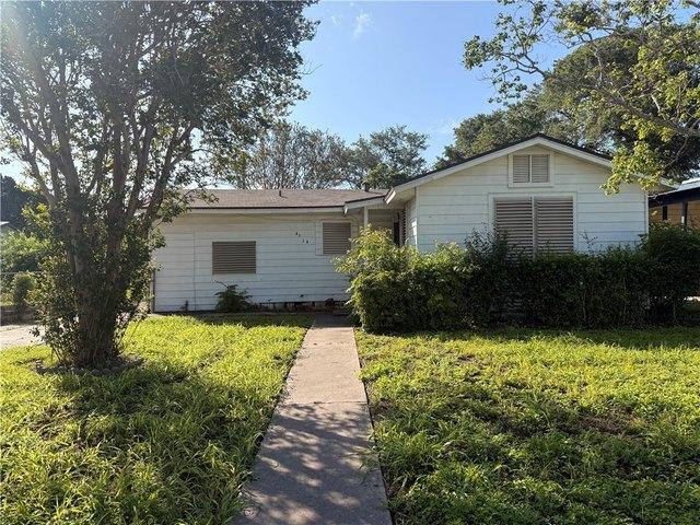 4514 Nesbitt Dr, Corpus Christi, TX 78415