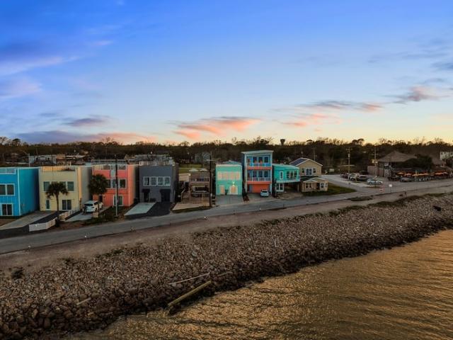 4514 Boulevard St, Bacliff, TX 77518 | MLS #43274