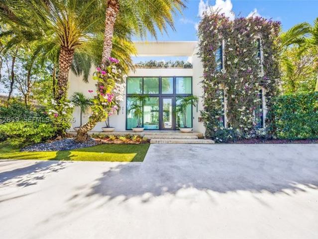 4515 N Michigan Ave, Miami Beach, FL 33140