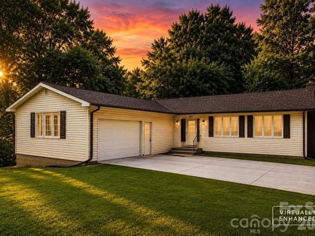 4515 Botany Trl, Maiden, NC 28650
