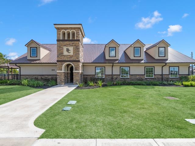 4515 Breezewood Drive