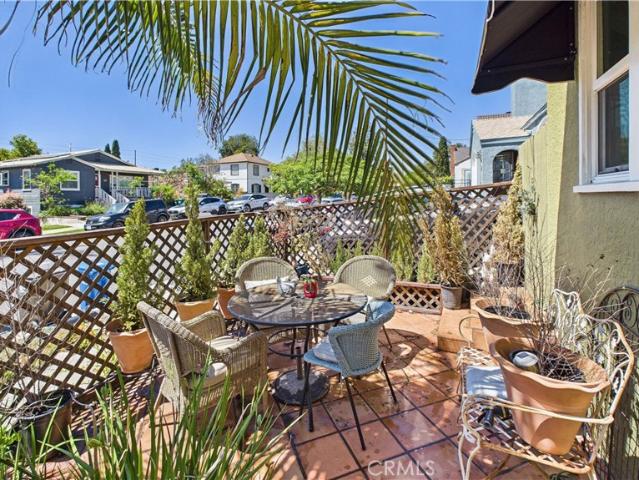 4515 E Vermont St, Long Beach, CA 90814 | MLS #SR26088 | Compass