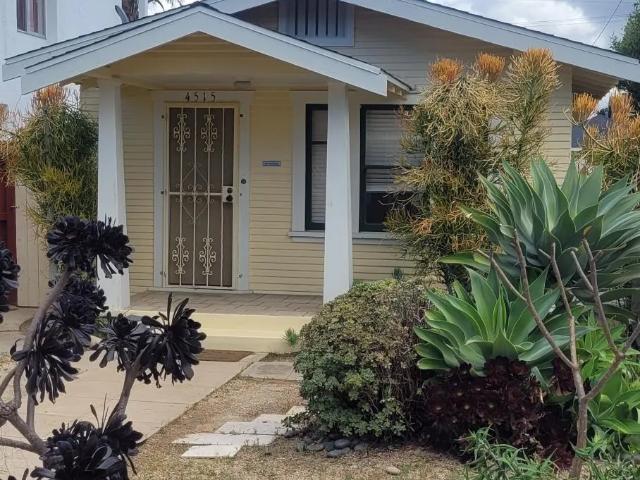 4515 Florida