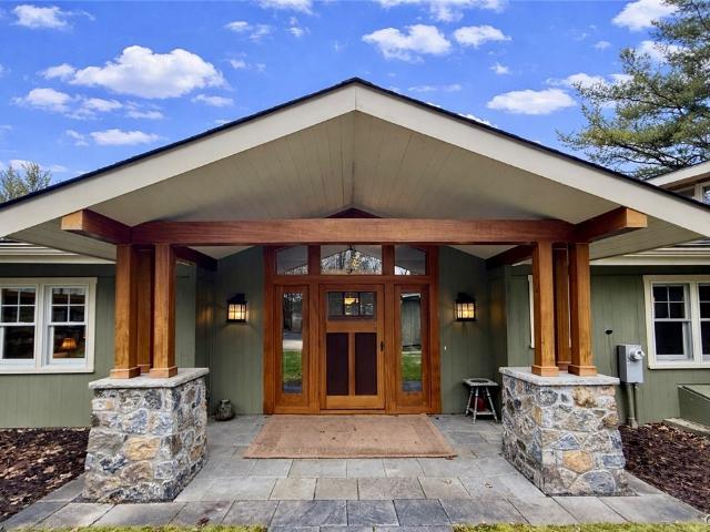4515 Ridge Road