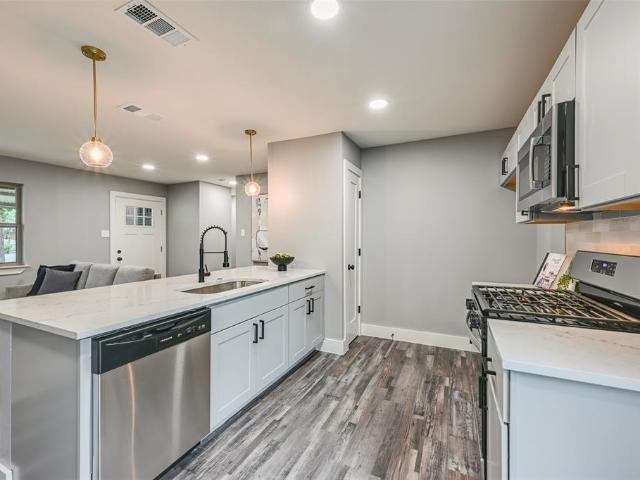 4515 Scottsdale Drive