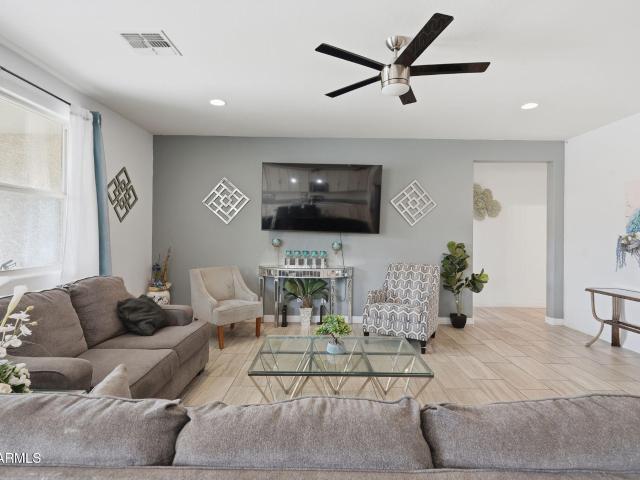 4515 w pearce road