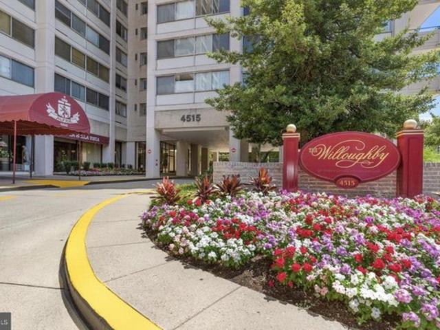 4515 Willard Ave Apt 2207, Chevy Chase, MD 20815