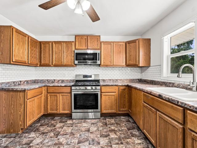 4515 Willow Lane