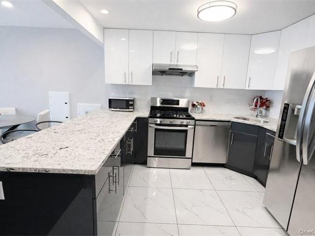 4515 82nd Street W7A