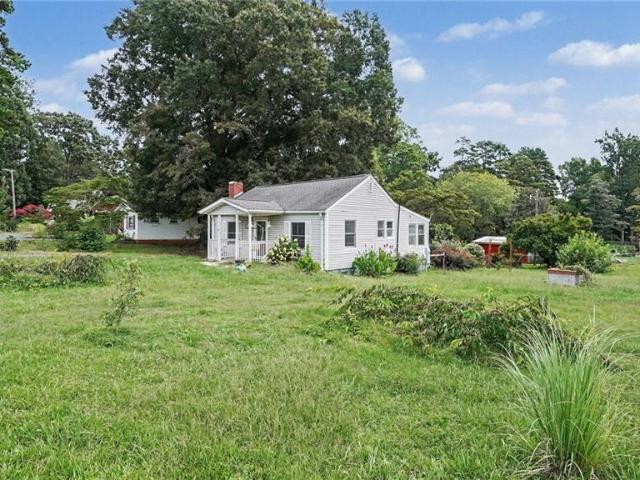 4516 Branson Davis Road