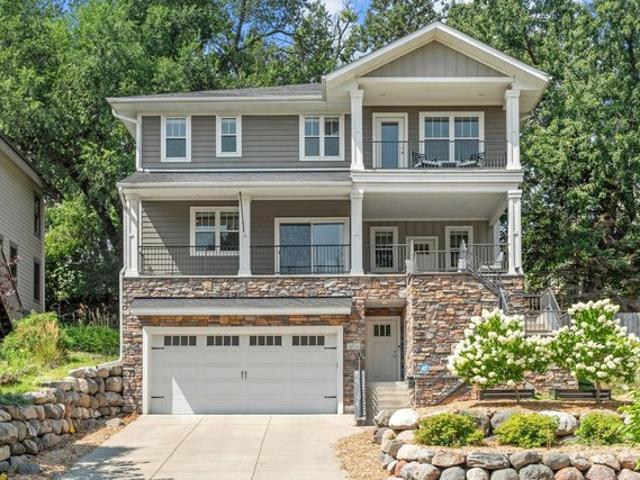 4516 Chowen Ave S, Minneapolis, MN 55410