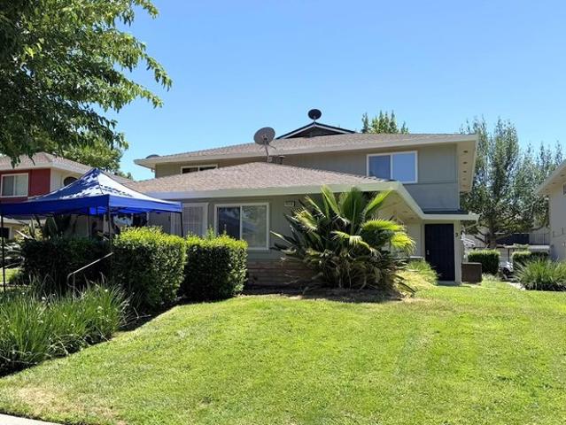 4516 Greenholme Dr Apt 3, Sacramento, CA 95842