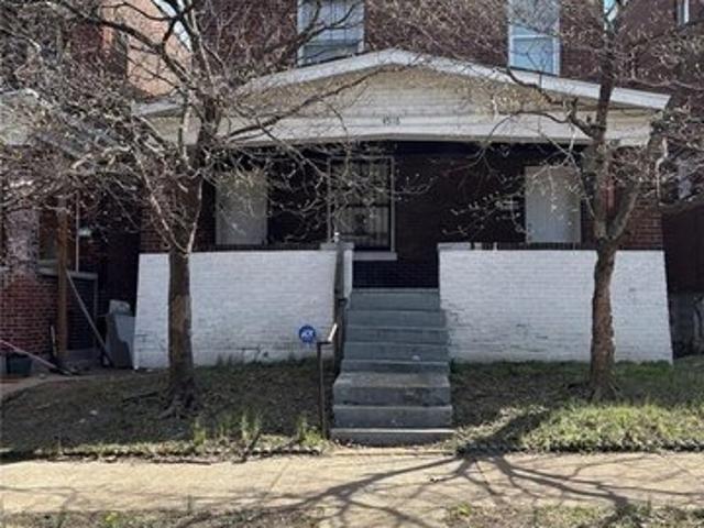 4516 Pennsylvania Ave, Saint Louis, MO 63111