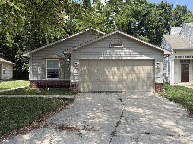 4516 Riverbrook Ln, Indianapolis, IN 46254