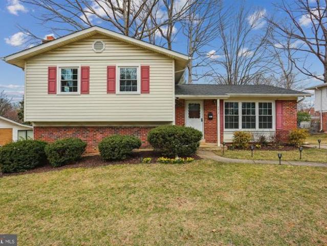 4517 Morgal St, Rockville, MD 20853