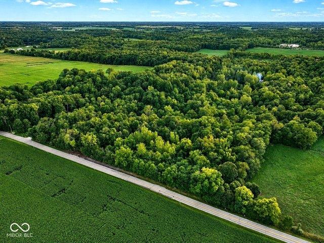 4517 N State Road 5, Larwill, IN 46764