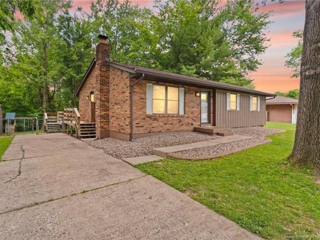 4517 Fallow Dr, Jeffersonville, IN 47130