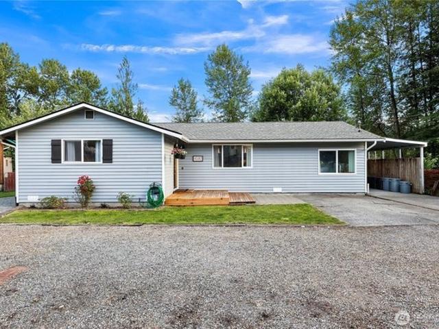 45182 Spring St, Concrete, WA 98237