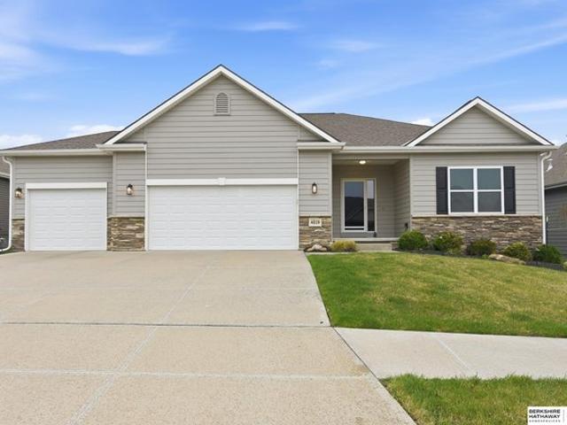 4519 N 206th St, Elkhorn, NE 68022