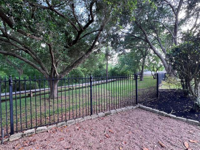 4519 Castlewood St, Sugar Land, TX 77479 | MLS #86250