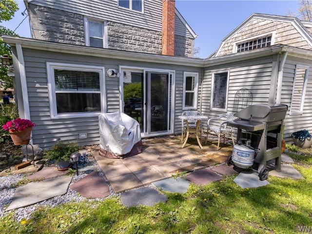 4519 Windsor