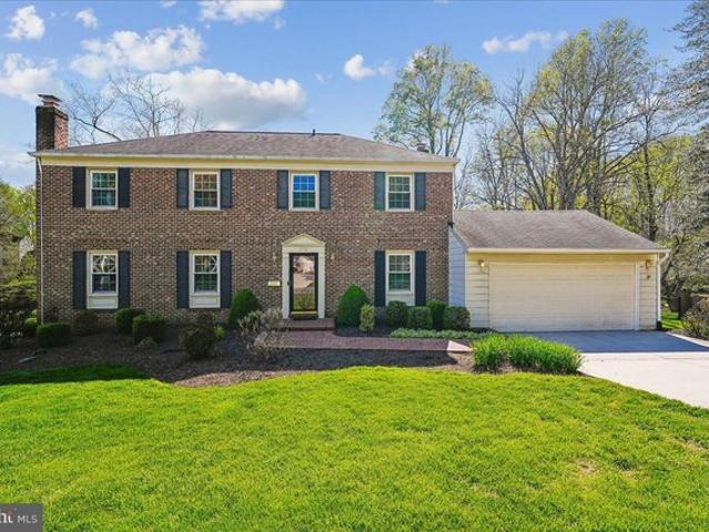 4510 Banff St, Annandale, VA 22003