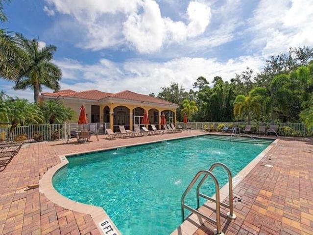 4510 Botanical Pl Cir #403, Naples, FL 34112