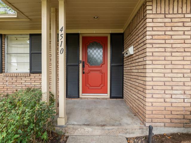 4510 Creekbend Drive