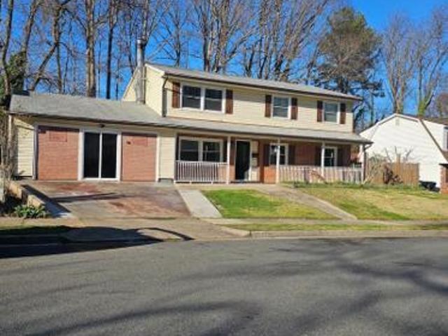 4510 Edinburg Dr, Woodbridge, VA 22193