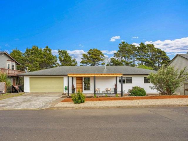 4510 SW Coast Ave, Lincoln City, OR 97367
