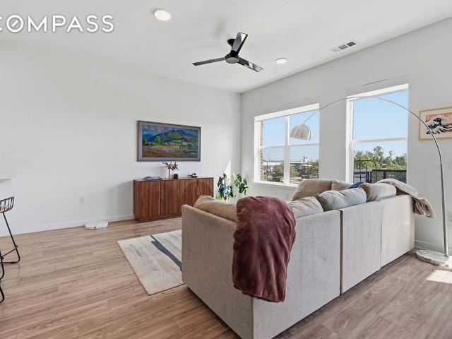 4510 Terry O Ln 421, Austin, TX
